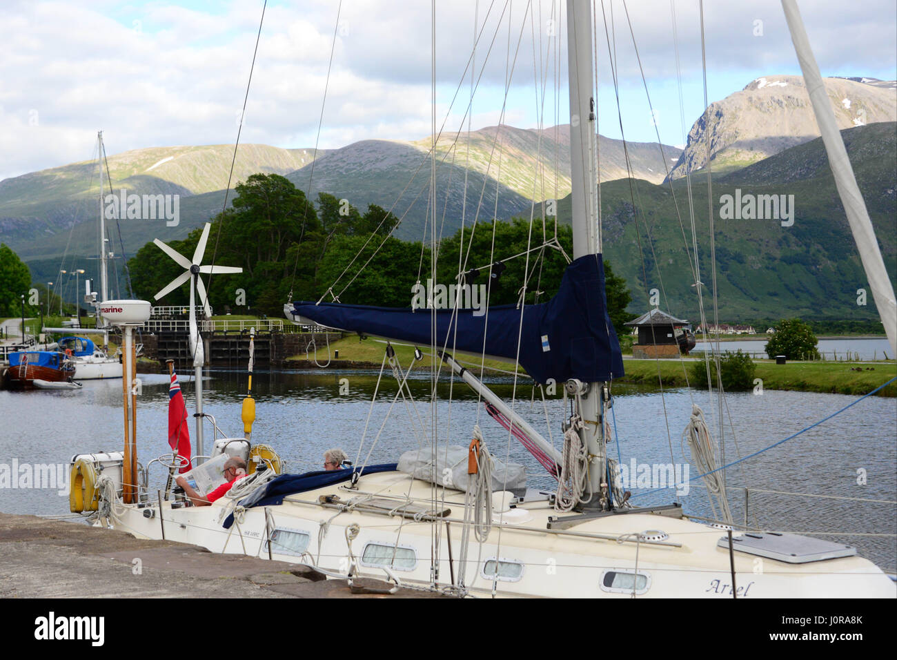 Scotland's highest mountain, Ben Nevis (R) viewed from Corpach basin on ...