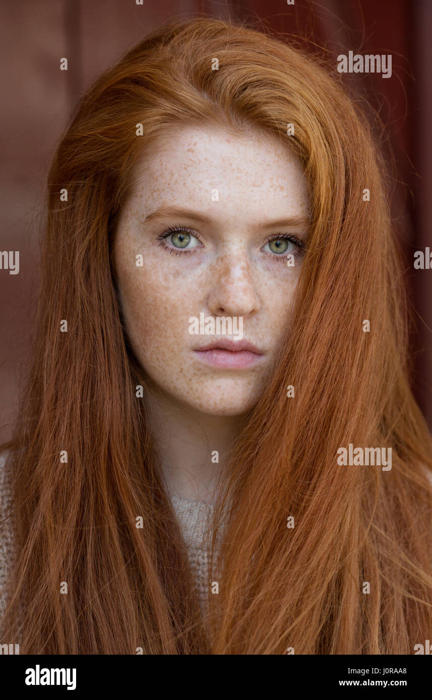 2017 model ruby from essex berlin hi-res stock photography and images ...