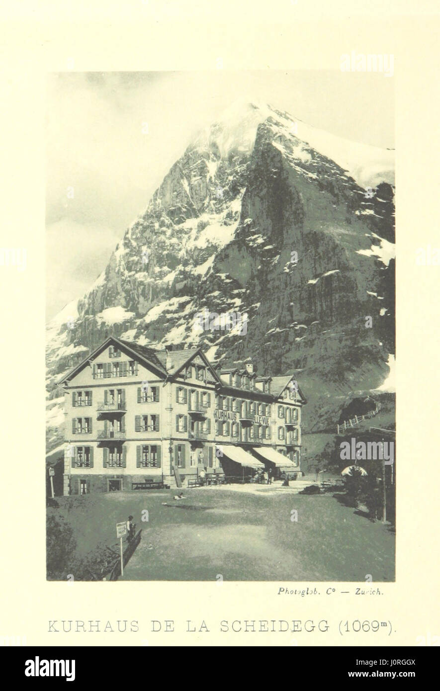 This work focuses on the health benefits of altitude therapy. It is ...