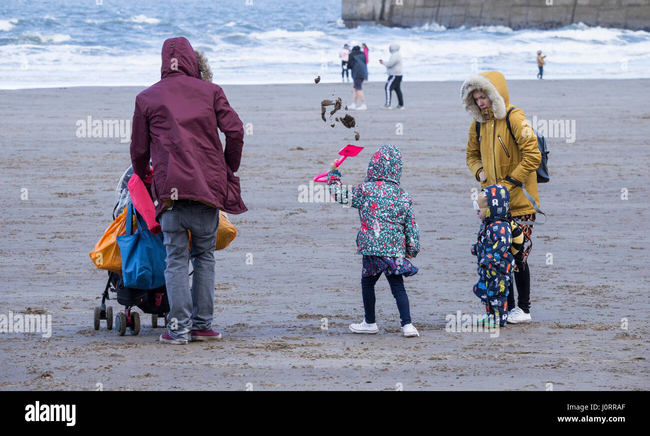 Whitby, North Yorkshire, England. UK. 15th, April, 2017. Weather: A ...