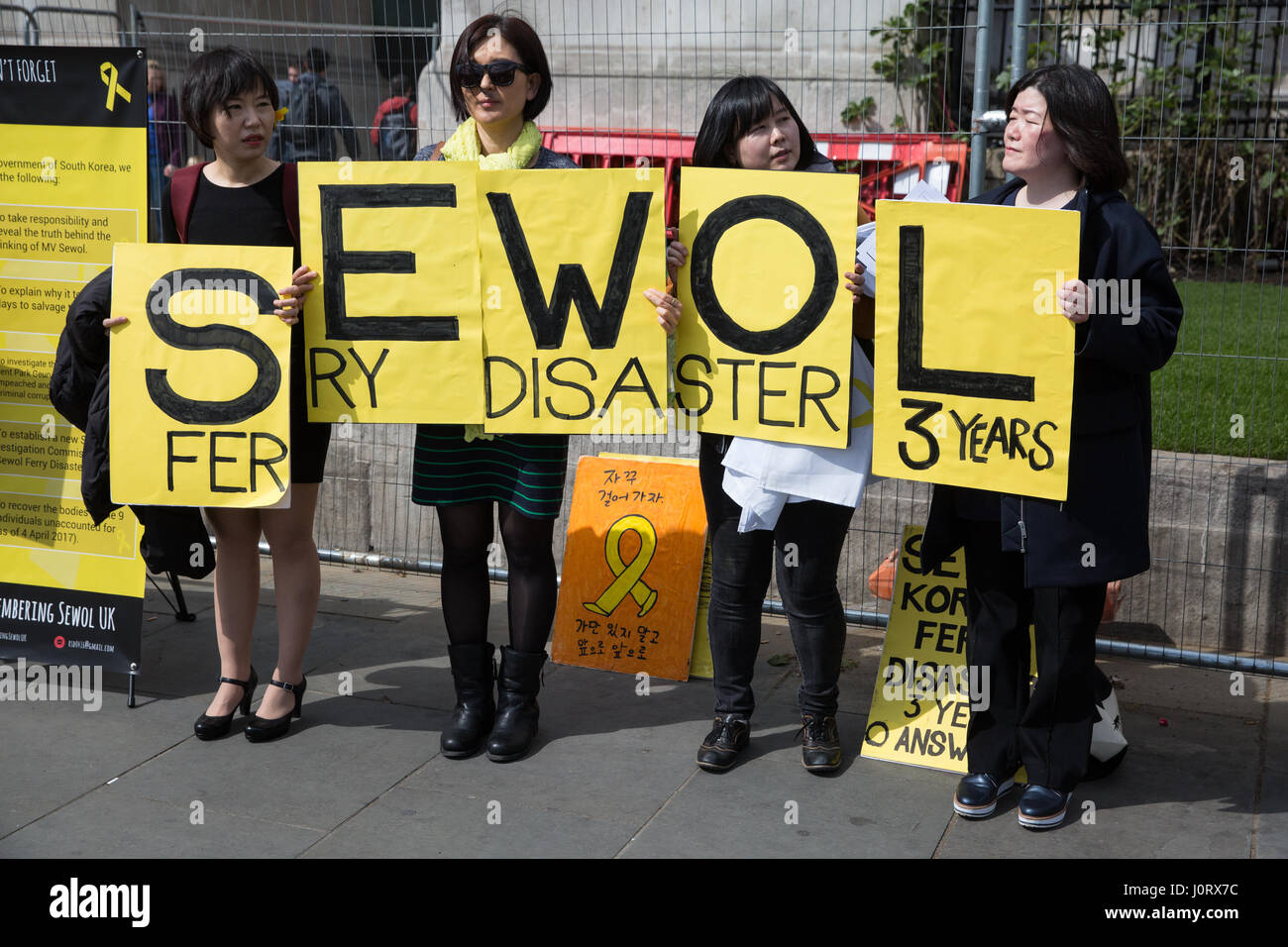 London, UK. 15th April, 2017. Members of the UK's Korean community ...