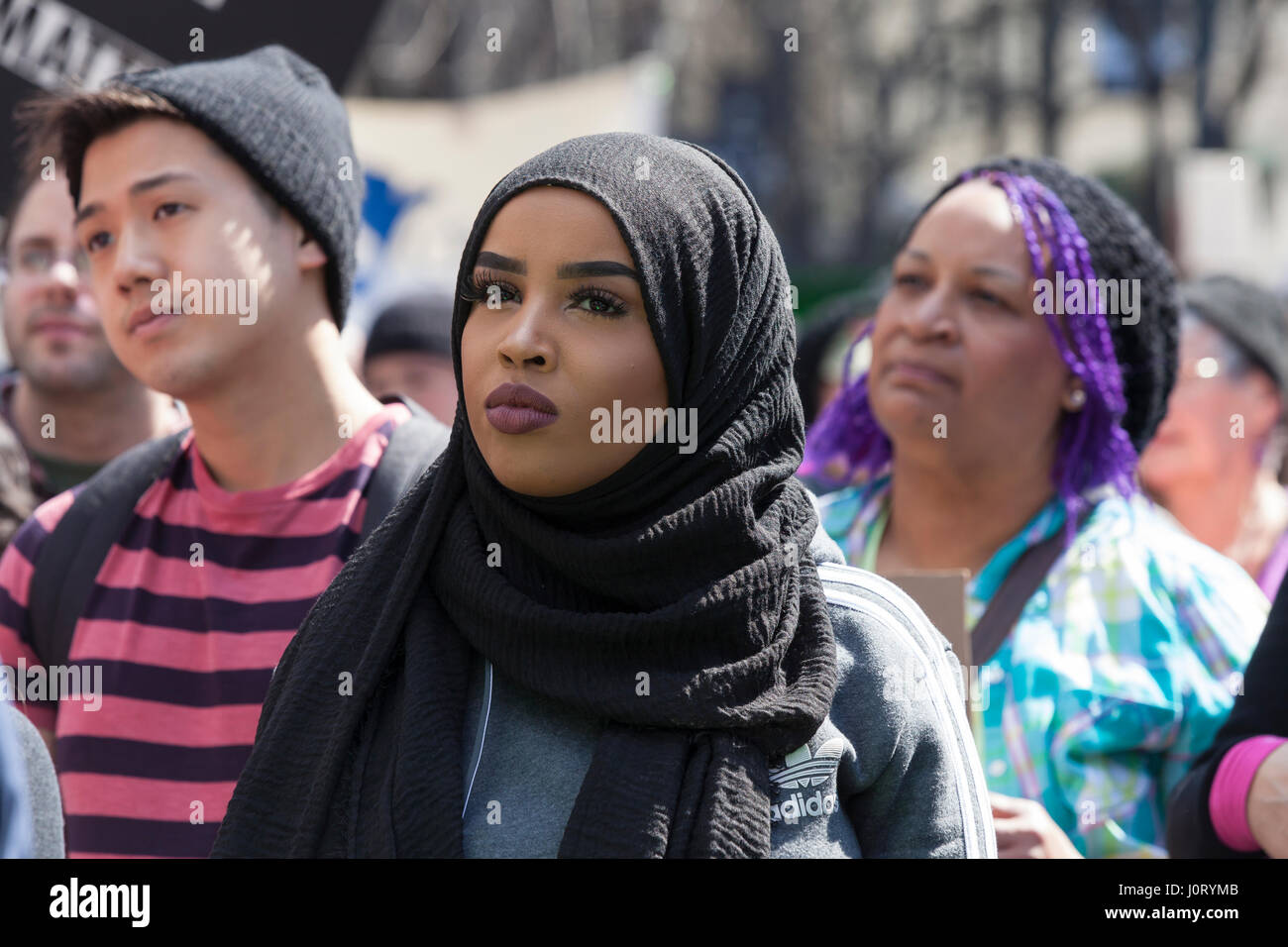 Marginalized people hi-res stock photography and images - Alamy