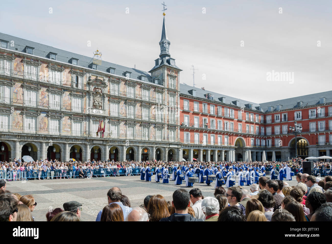 Madrid, Spain, 16th April 2017. End of Holy Week in Madrid, Spain, with ...