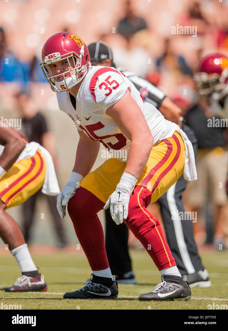 Los Angeles, CA, USA. 15th Apr, 2017. USC linebacker (35) Cameron Smith ...