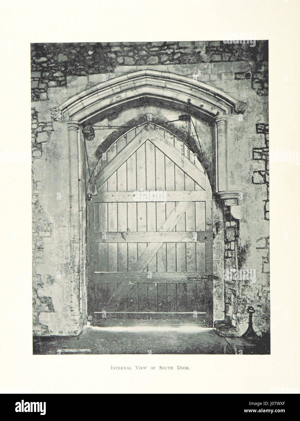 An overview of the Great Hall at Winchester Castle, exploring its ...