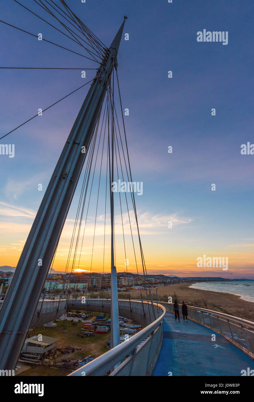 PESCARA, ITALY - The Ponte del Mare monumental bridge and the Ferris ...