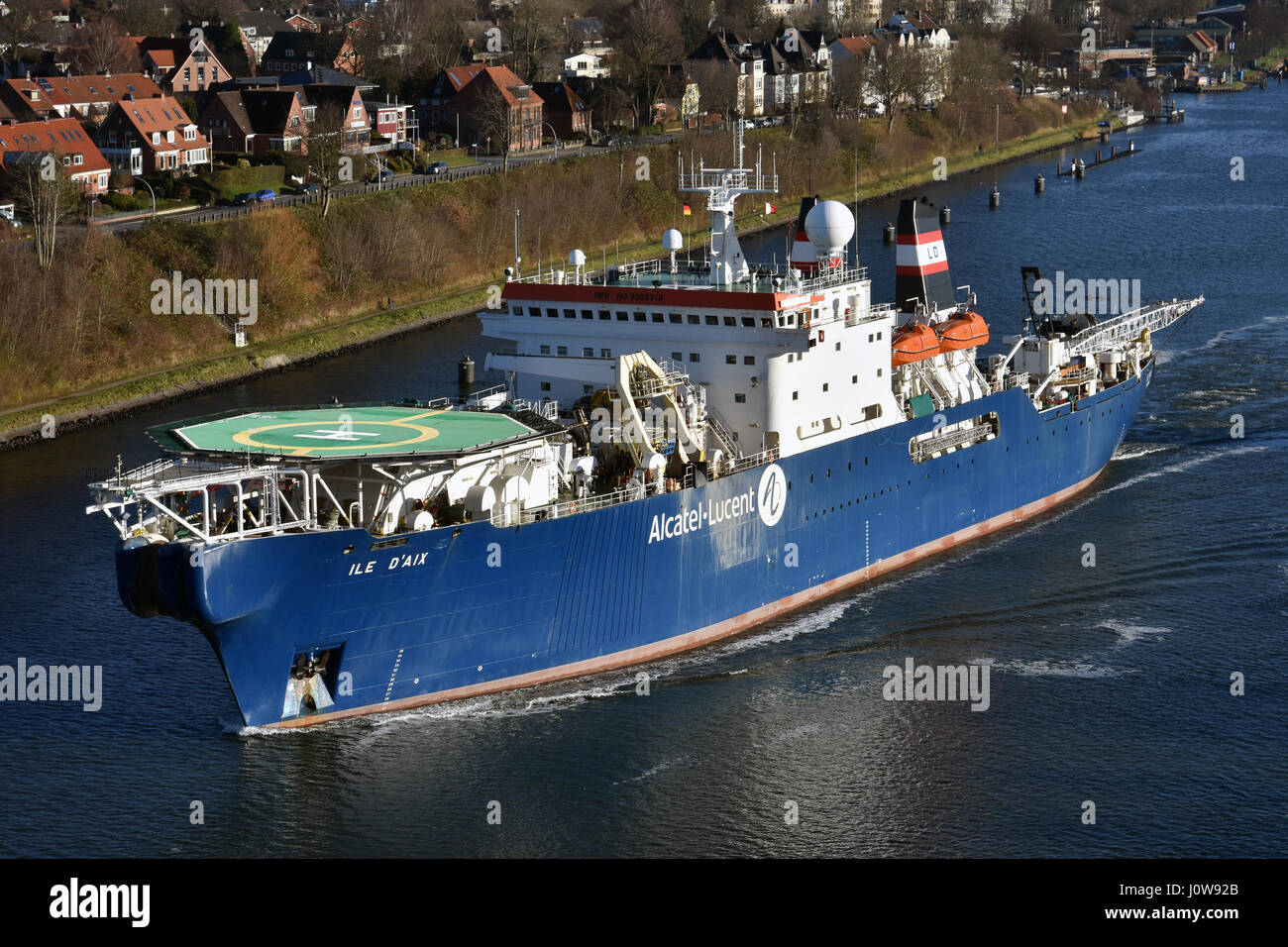 Cable lay vessel hi-res stock photography and images - Alamy