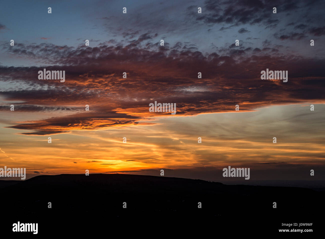 Spring sunset over Manchester in Northern England Stock Photo - Alamy