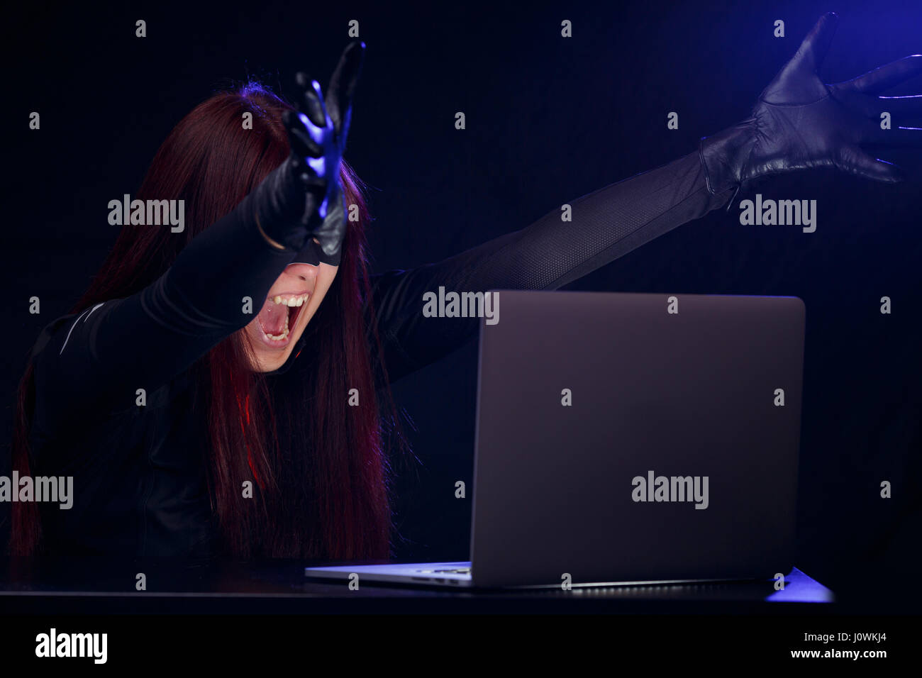 Computer stalker hi-res stock photography and images - Alamy