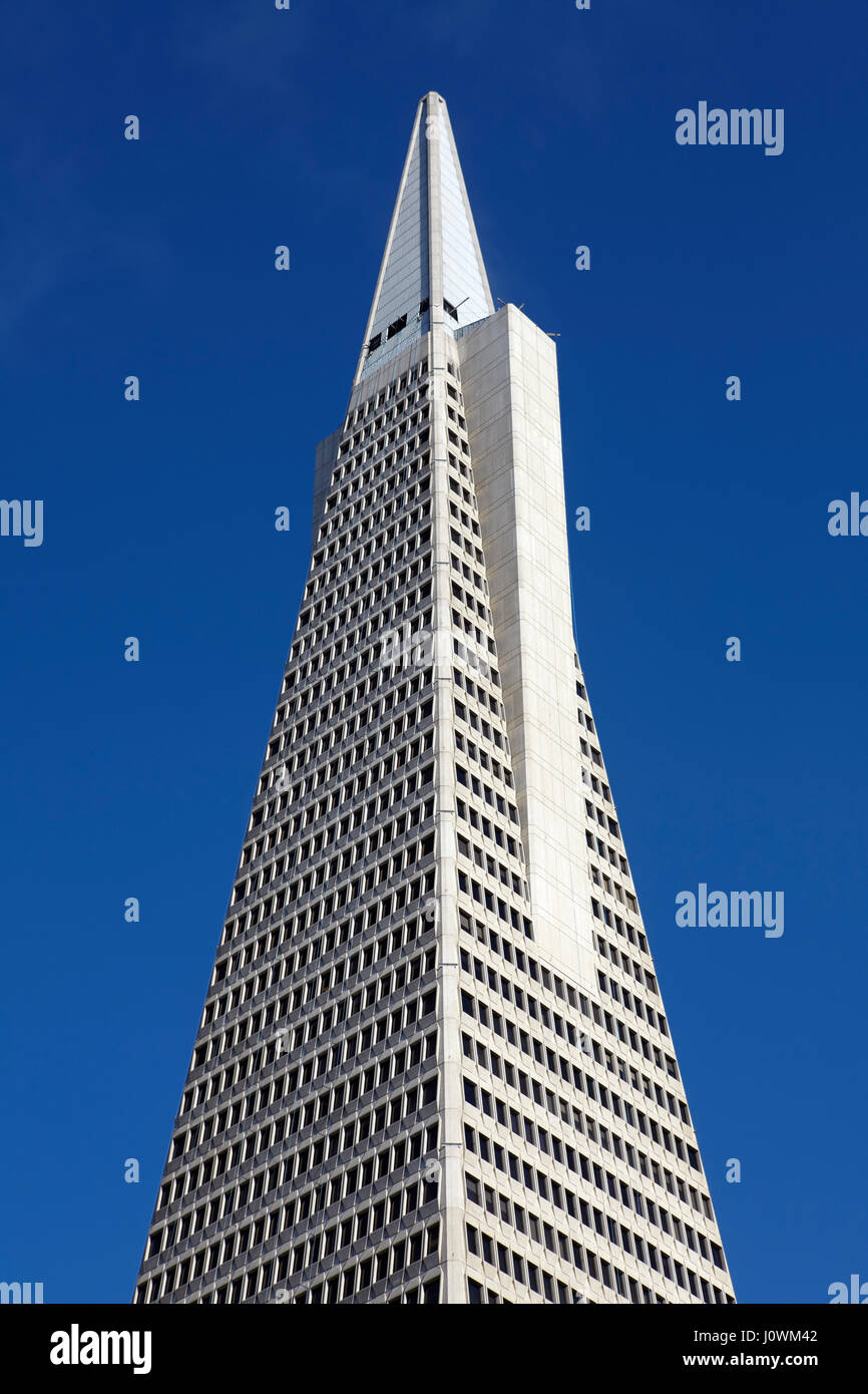 Transamerica pyramid architecture hi-res stock photography and images ...
