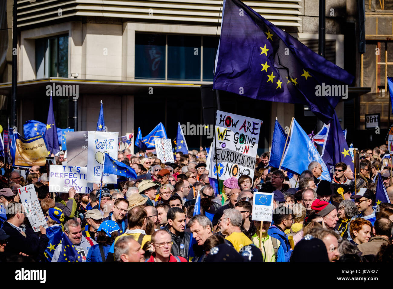 Unite for Europe march to Parliament on 25.03.2017. Pictured: The march ...