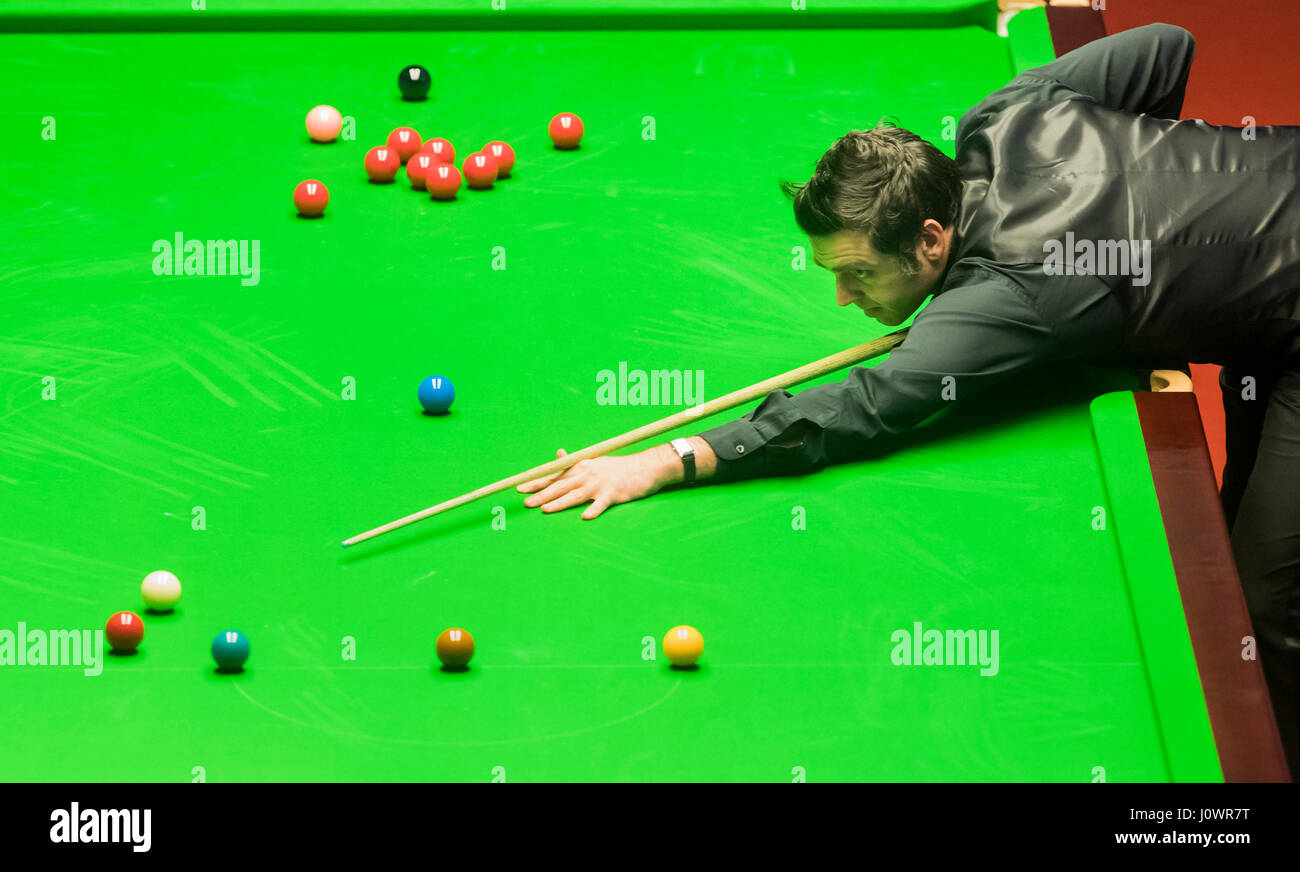 Ronnie O'Sullivan in action against Gary Wilson on day two of the ...