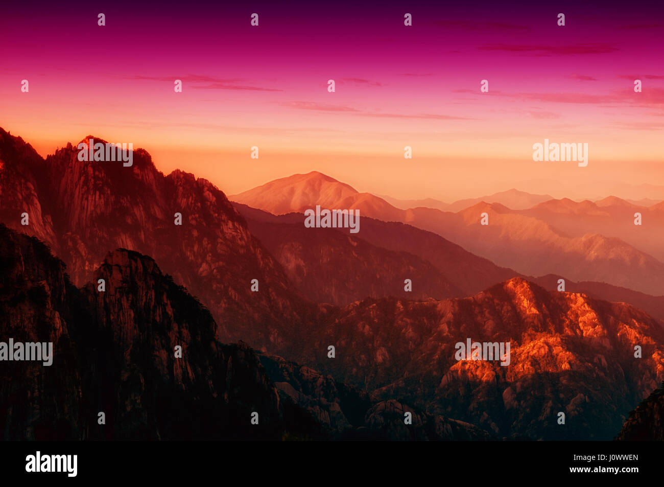 The morning landscape of the Yellow Mountain (Huangshan) scenic area ...