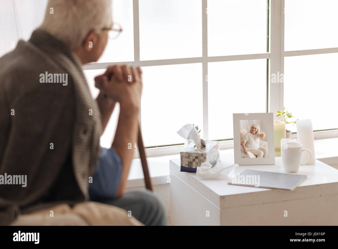 Photo dead man woman hi-res stock photography and images - Alamy