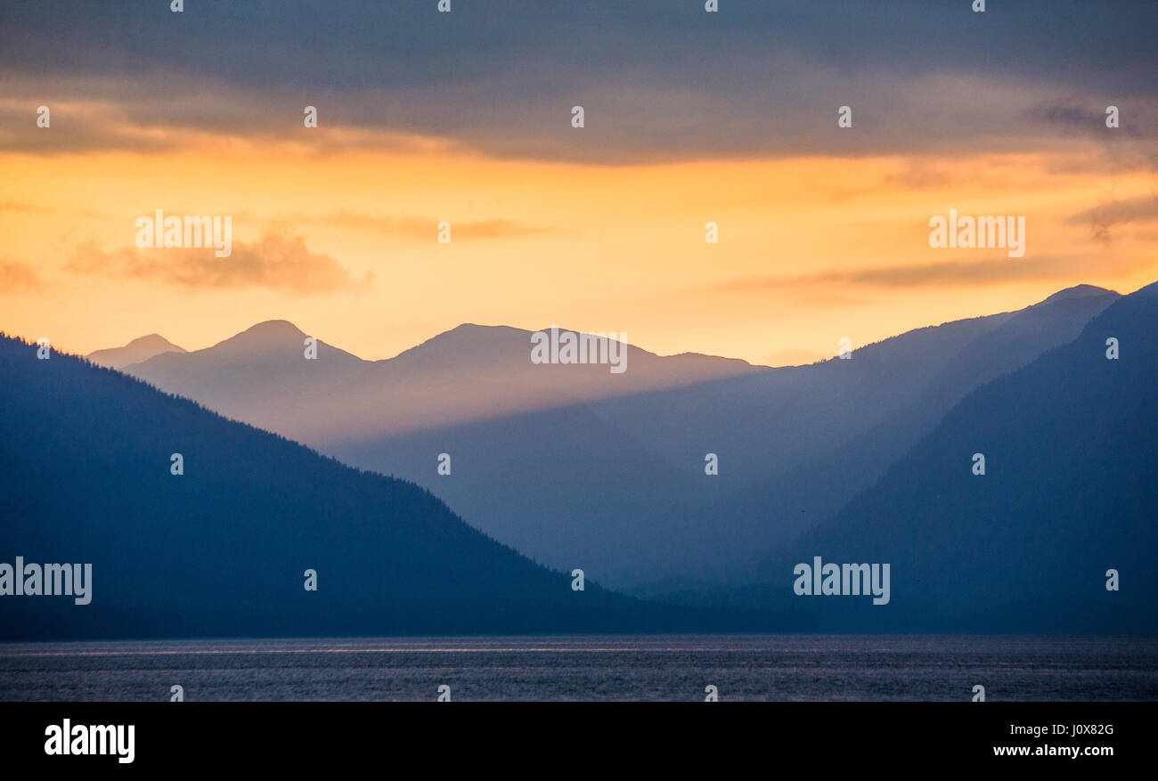 Alaska land tour hi-res stock photography and images - Alamy