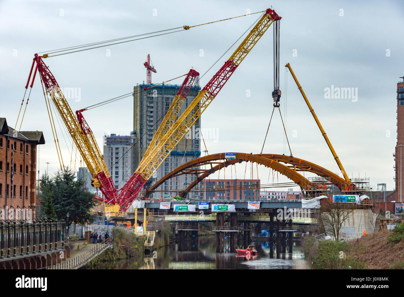 Arch rail bridge hi-res stock photography and images - Alamy