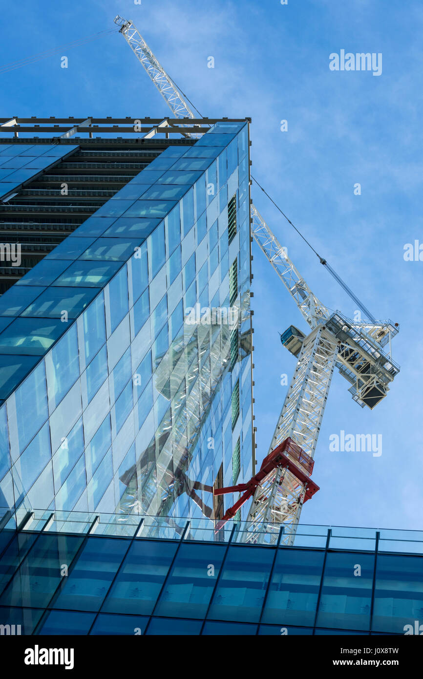 The 'No.1 Spinningfields' building under construction, Spinningfields ...