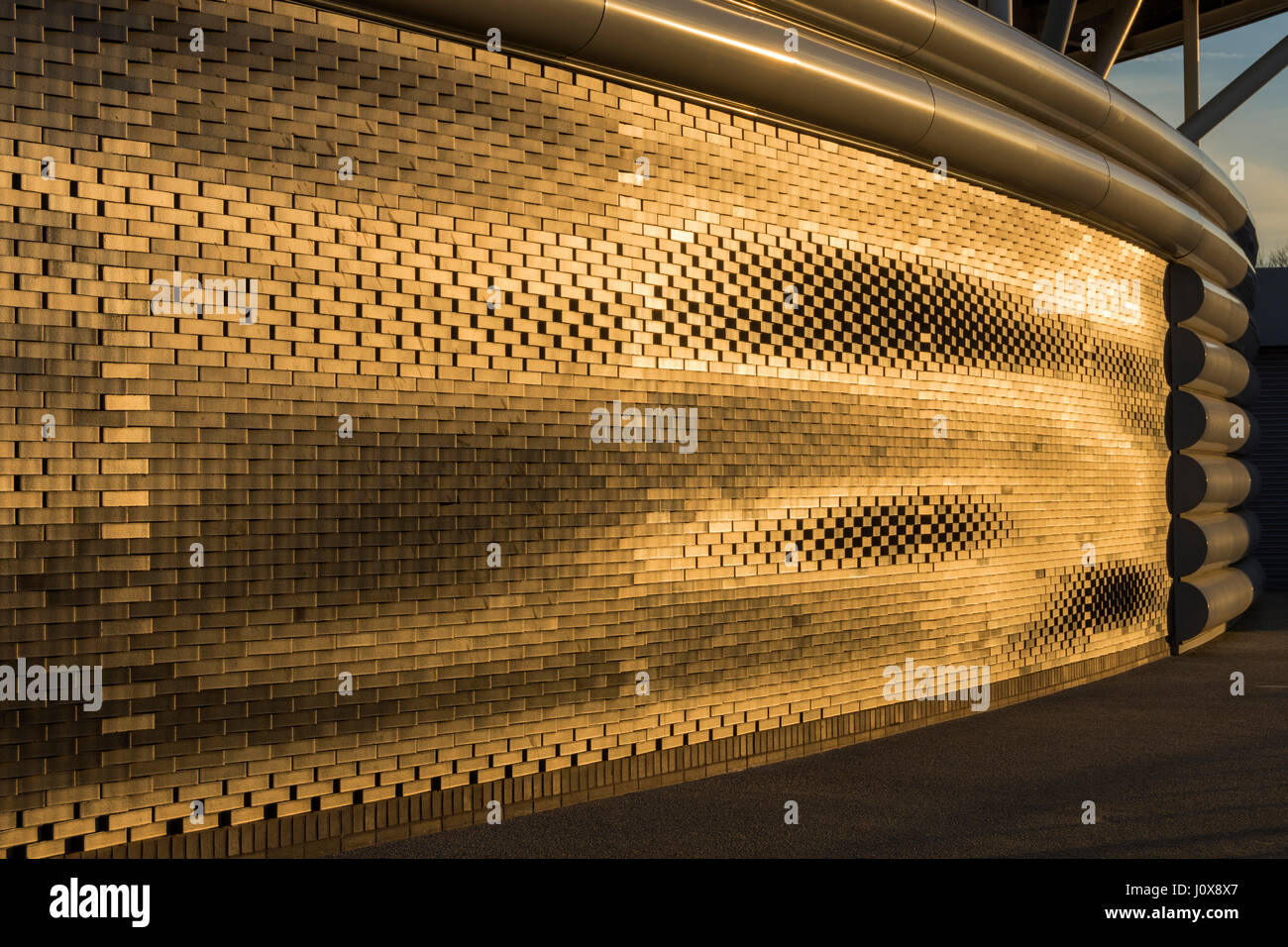 Forming patterns hi-res stock photography and images - Alamy