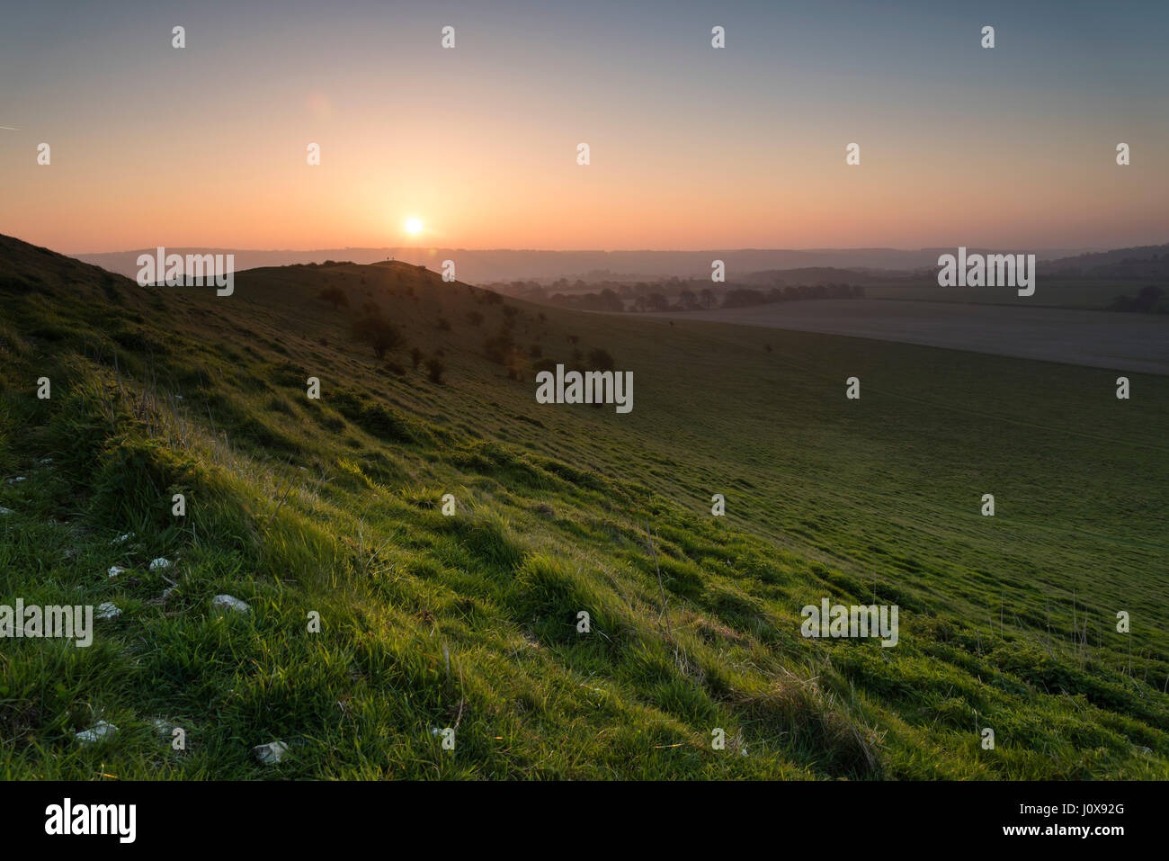 Ivinghoe Beacon sunrise Stock Photo - Alamy