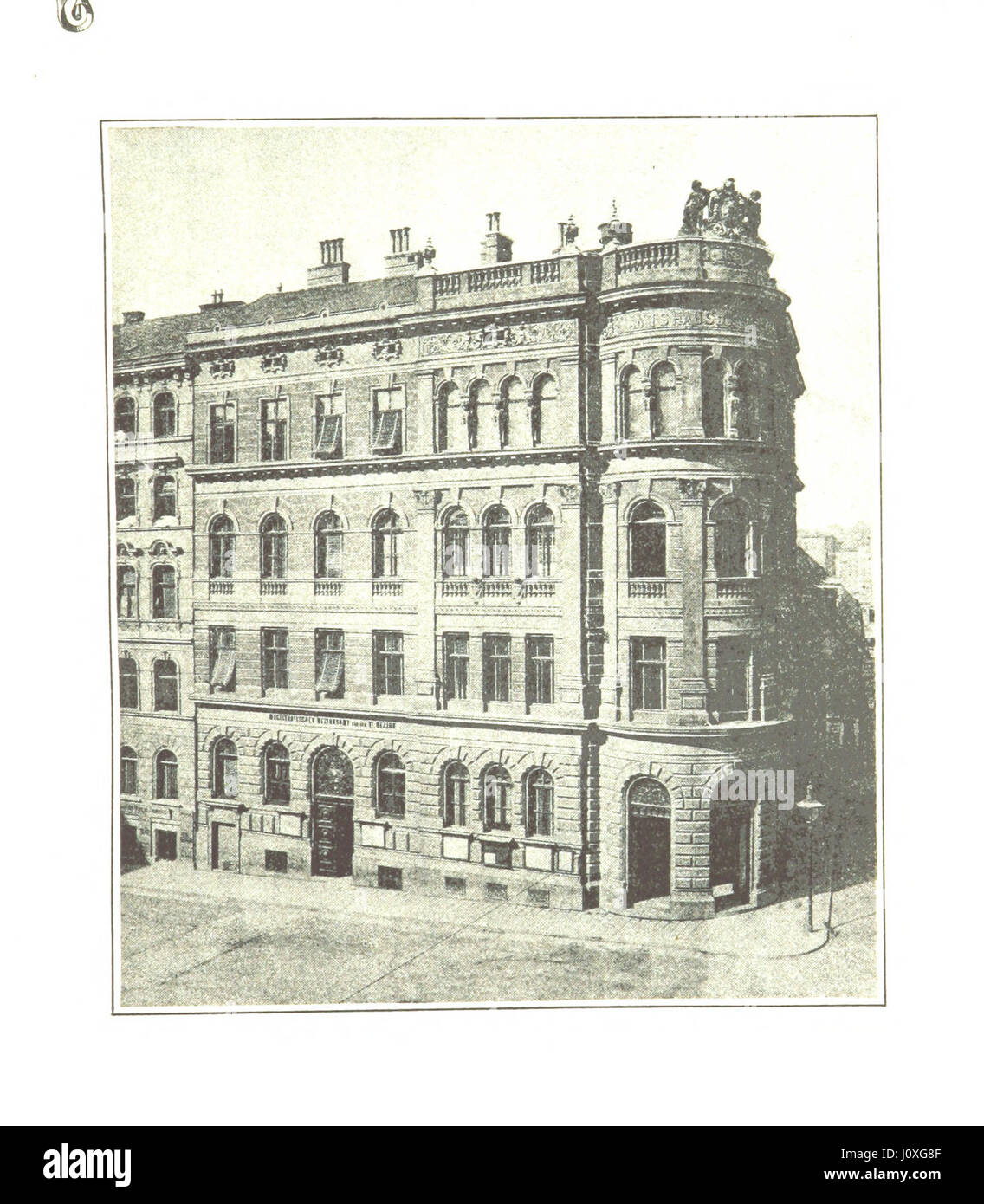 This report examines the municipal administration of Vienna from 1889 ...