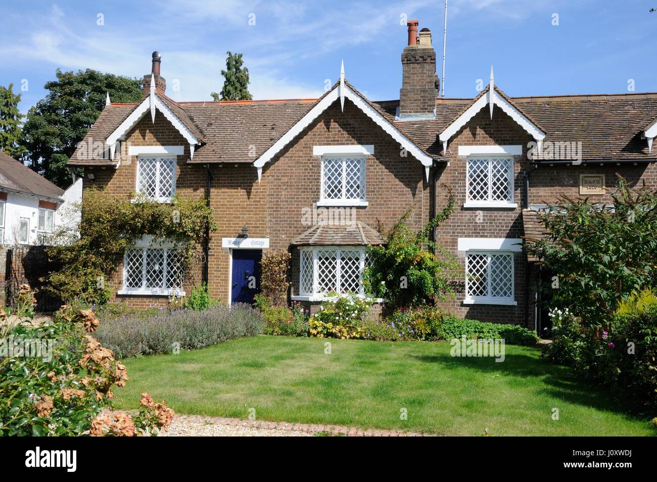 Maple Cottage witrh lattice windows, Harpenden, Hertfordshire Stock ...