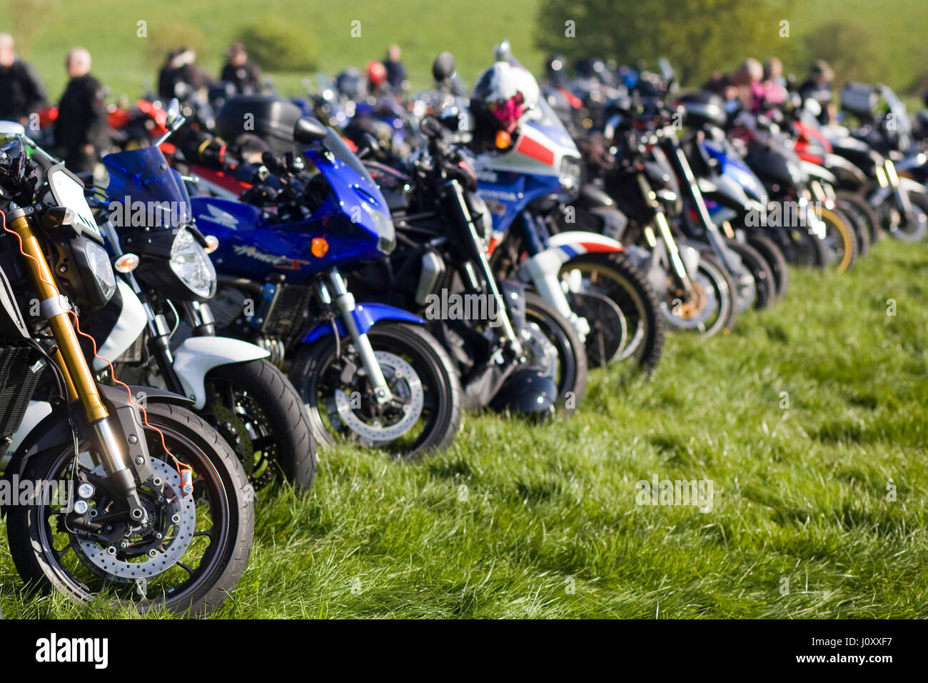 Row motorcycles in front hi-res stock photography and images - Alamy