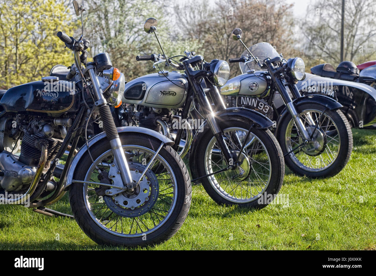Classic british motorcycles hi-res stock photography and images - Alamy