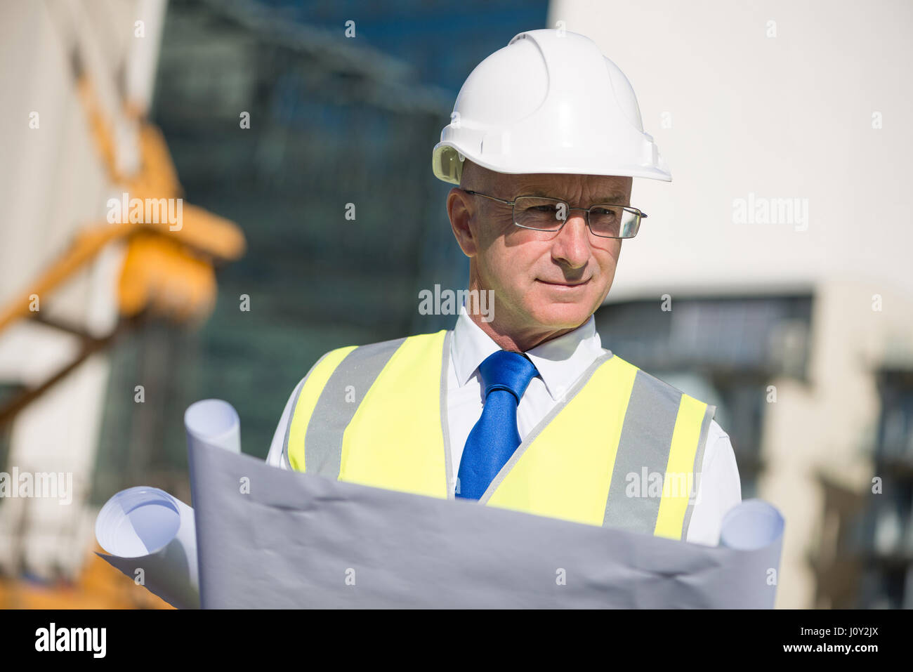 Senior engineering hi-res stock photography and images - Alamy