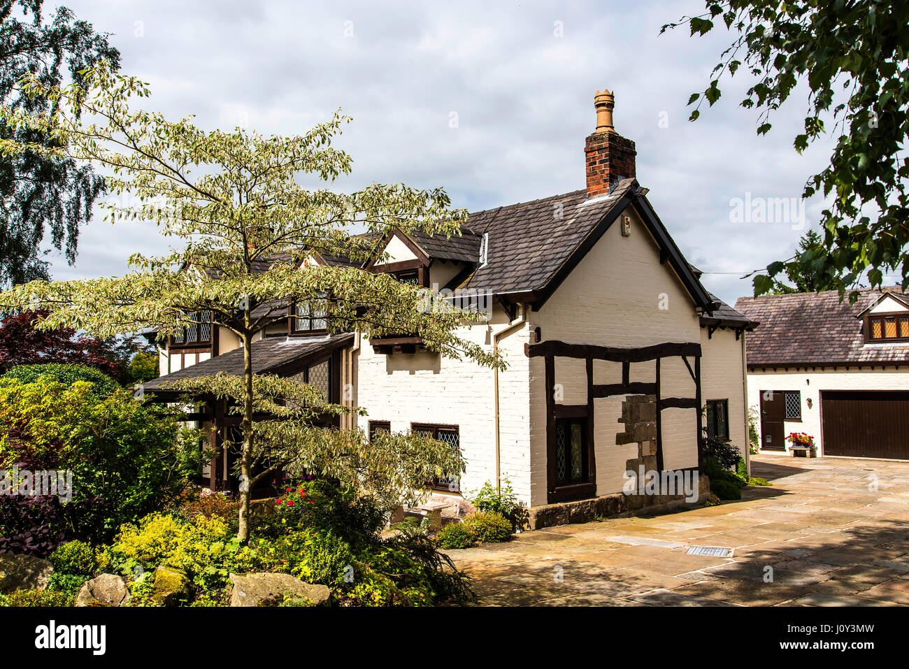 Beautiful timber framed slate roofed cottage in Alderley Edge Cheshire ...
