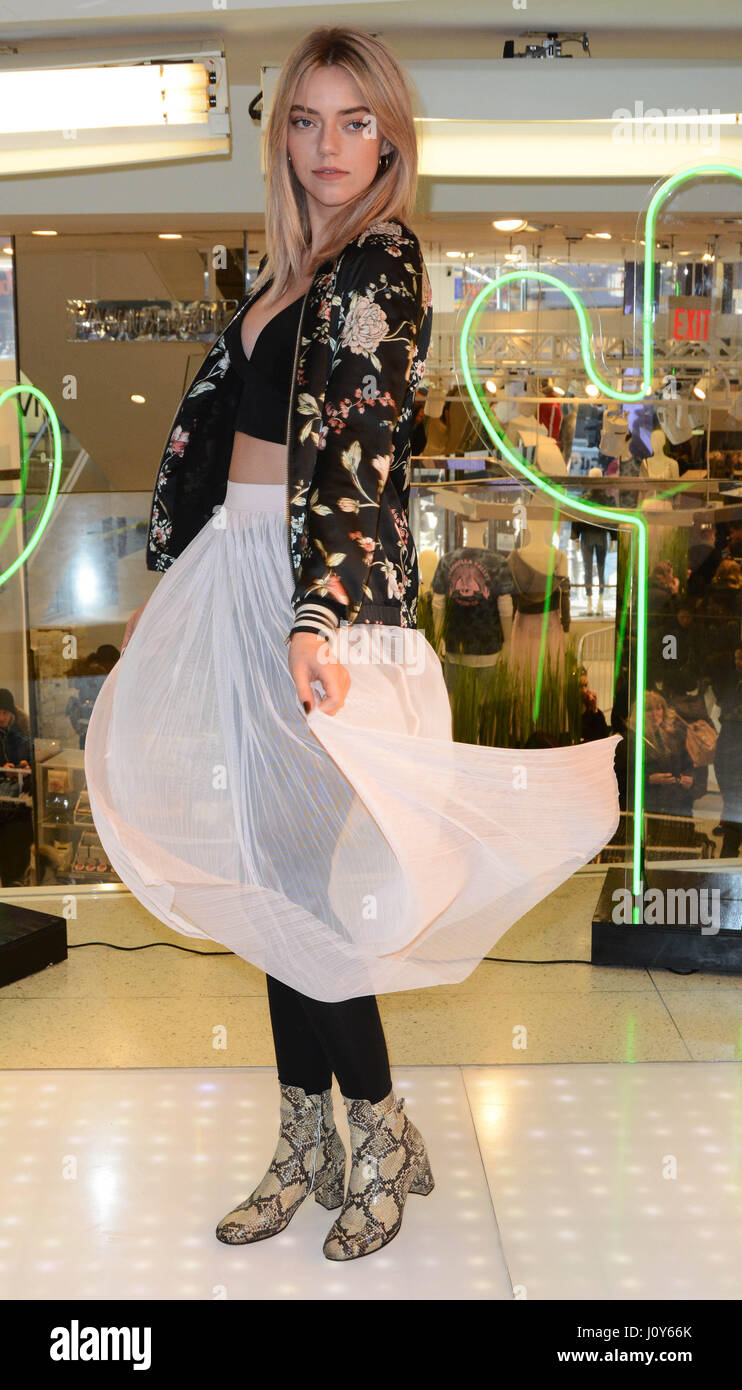 Pyper Smith High Resolution Stock Photography and Images - Alamy