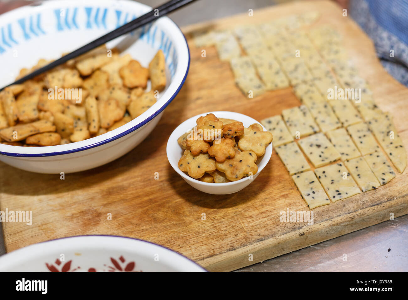 The scene of chinese cooking wheaten food in the kitchen Stock Photo ...