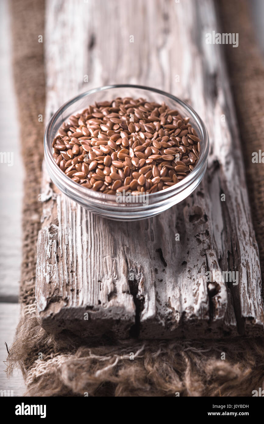 Flax board hi-res stock photography and images - Alamy