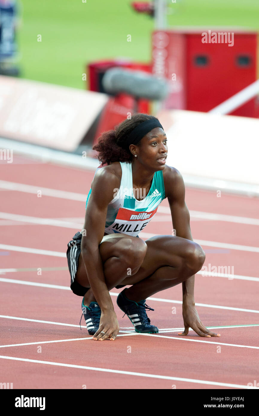 Shaunae Miller of the Bahamas competing in the Women's 400m Final at ...