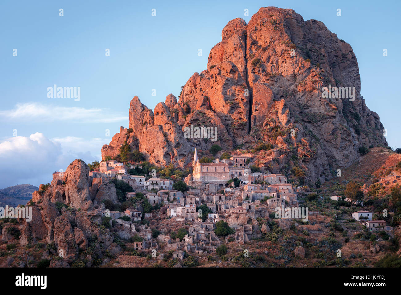 The rock and the ghost town of Pentedattilo, Calabria, Italy Stock ...