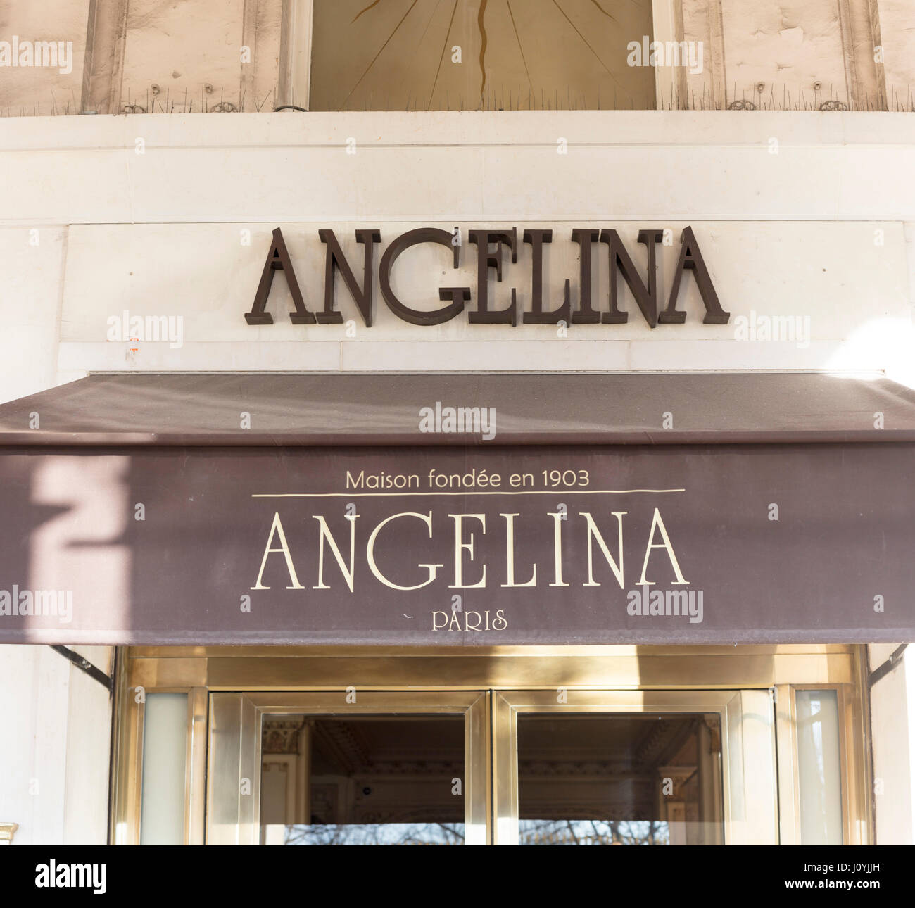 Angelina tea house and cafe, 226 Rue de Rivoli, Paris, France Stock ...