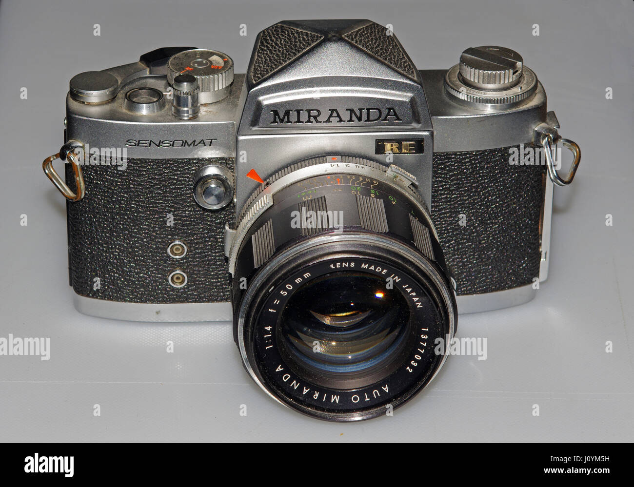 Miranda Sensomat RE, SLR reflex camera 1970 about Stock Photo - Alamy