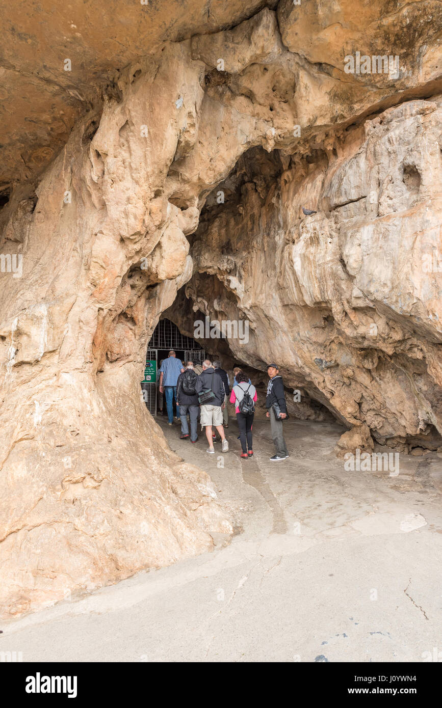 CANGO CAVES, SOUTH AFRICA - MARCH 24, 2017: Unidentified tourists at ...