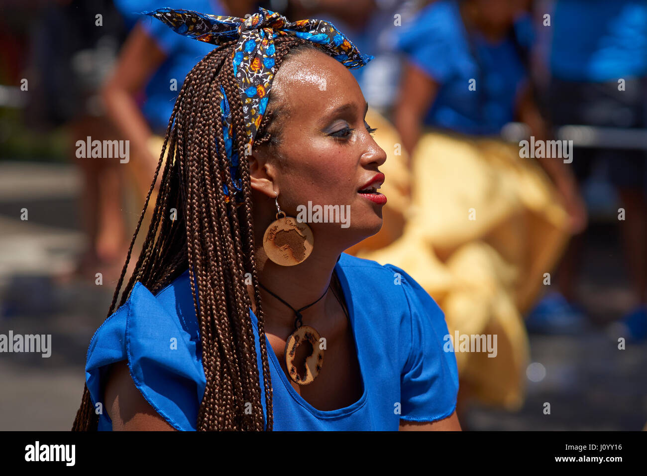 Group of dancers of Africa descent (Afrodescendiente) performing at the ...
