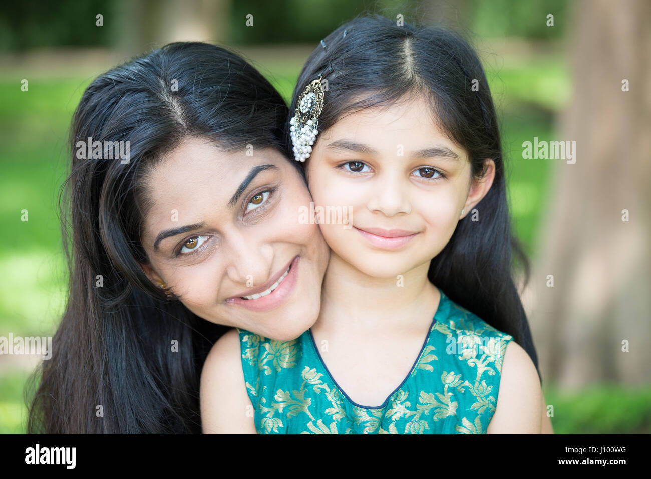 South indian mum hi-res stock photography and images - Alamy