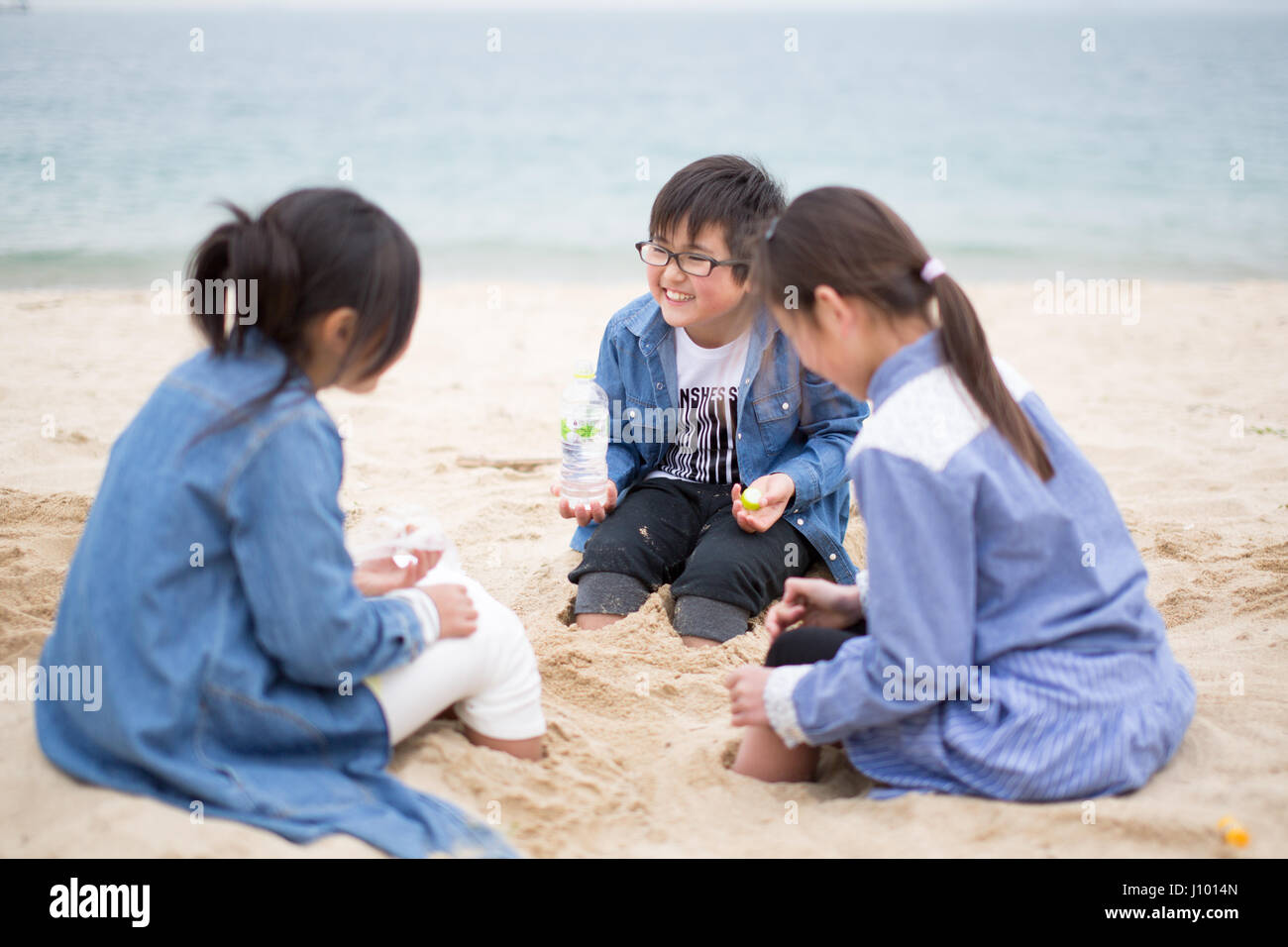 Children Playing Seashore Stock Photo - Alamy