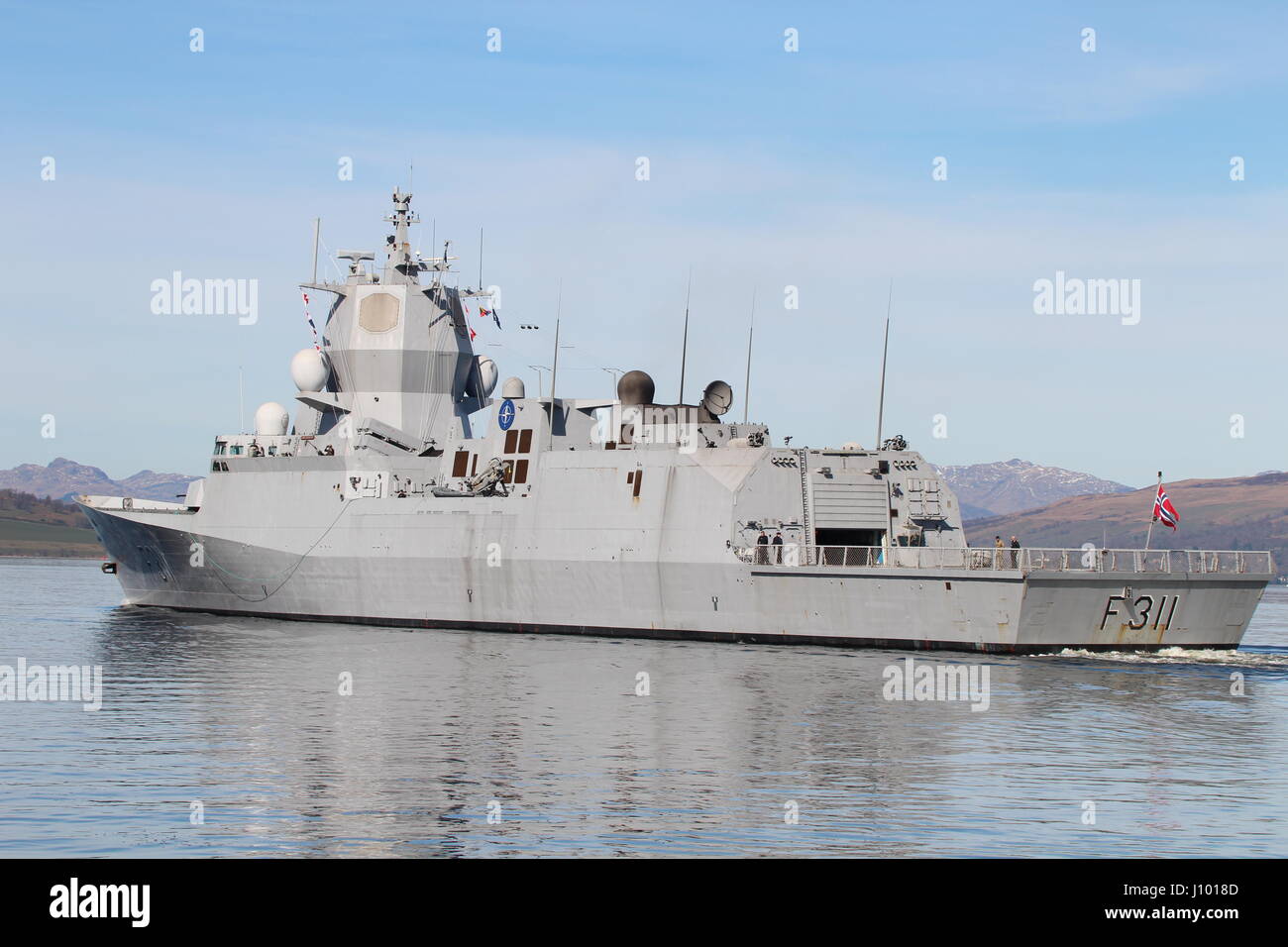 KNM Roald Amundsen (F311), a Fridtjof Nansen-class frigate of the Royal ...