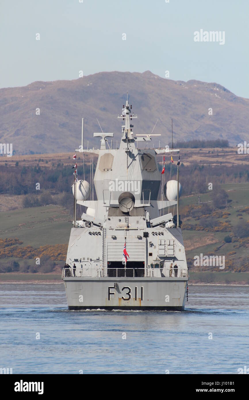 KNM Roald Amundsen (F311), a Fridtjof Nansen-class frigate of the Royal ...