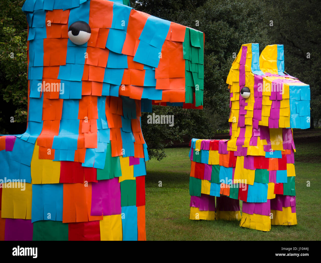 Pinatas hi-res stock photography and images - Alamy