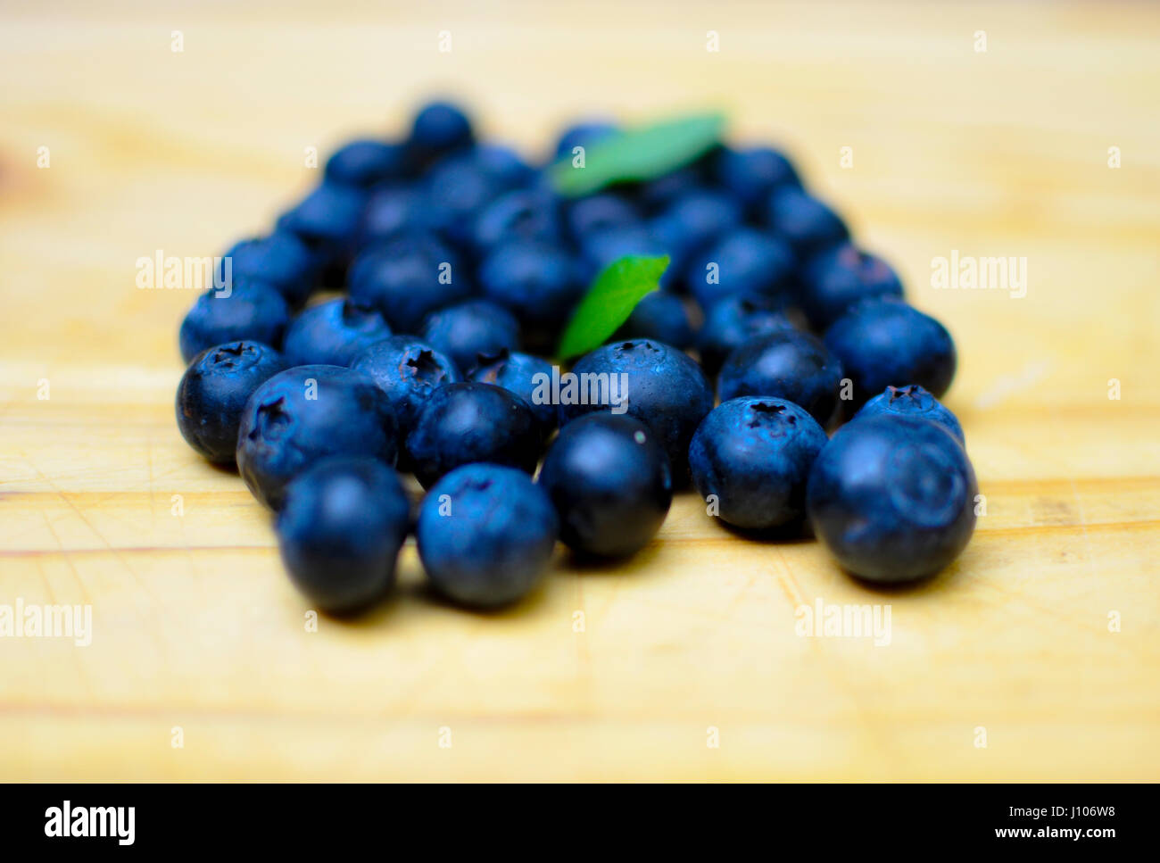 Organic Blueberry Fresh Stock Photo - Alamy