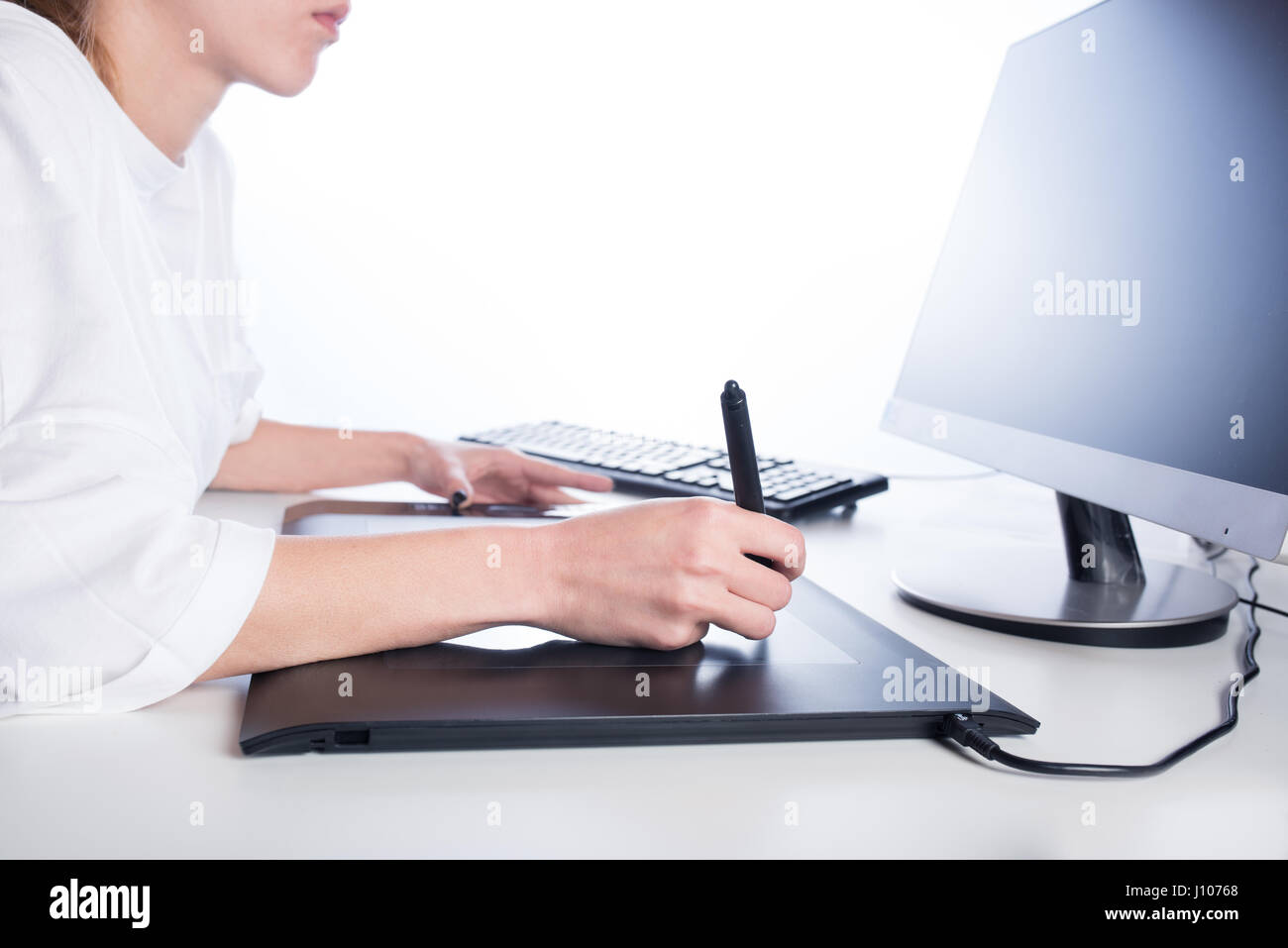 Graphic designer workspace tablet hi-res stock photography and images ...