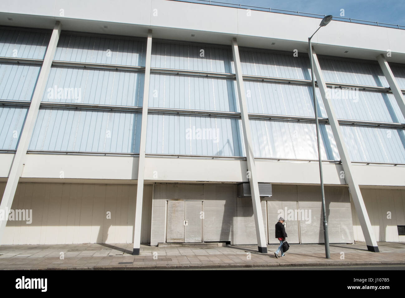 Sports hall exterior england hi-res stock photography and images - Alamy