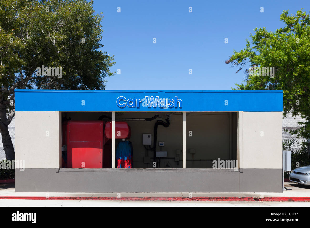 Automatic car wash hi-res stock photography and images - Alamy Automatic car wash hi-res stock photography and images - Alamy