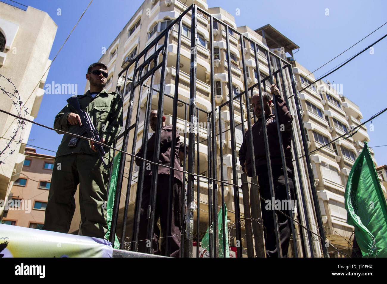 Gaza City, The Gaza Strip, Palestine. 17th Apr, 2017. Men play the role ...