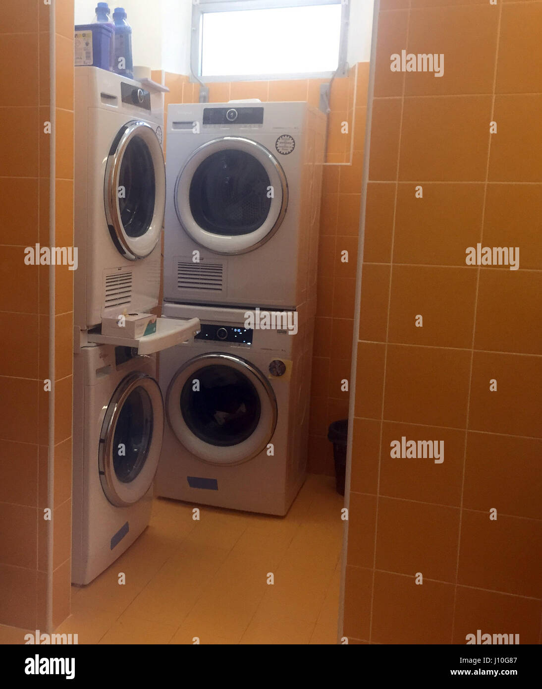 Four free washing machines in a salon sponsored by Pope Francis in Rome ...