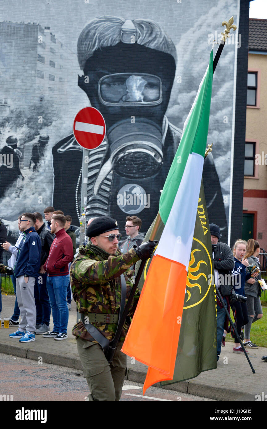 Men in paramilitary uniforms hi-res stock photography and images - Alamy